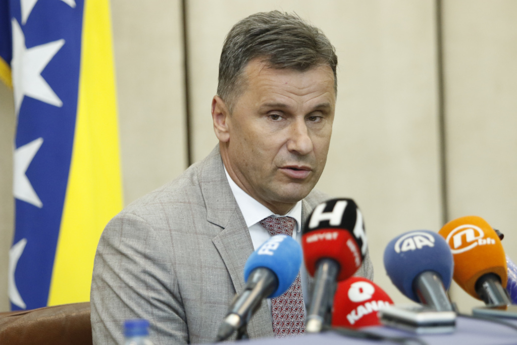 GUBITNIK DANA Fadil Novalić - BosnaInfo