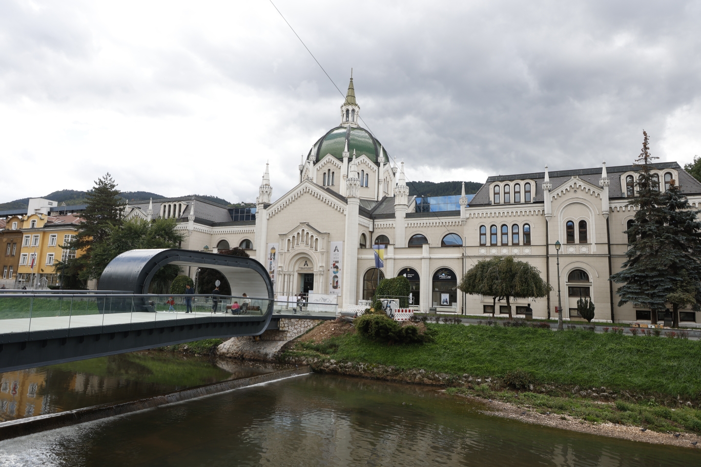 Pogledajte kako sada izgleda renovirani most "Festina Lente" - BosnaInfo