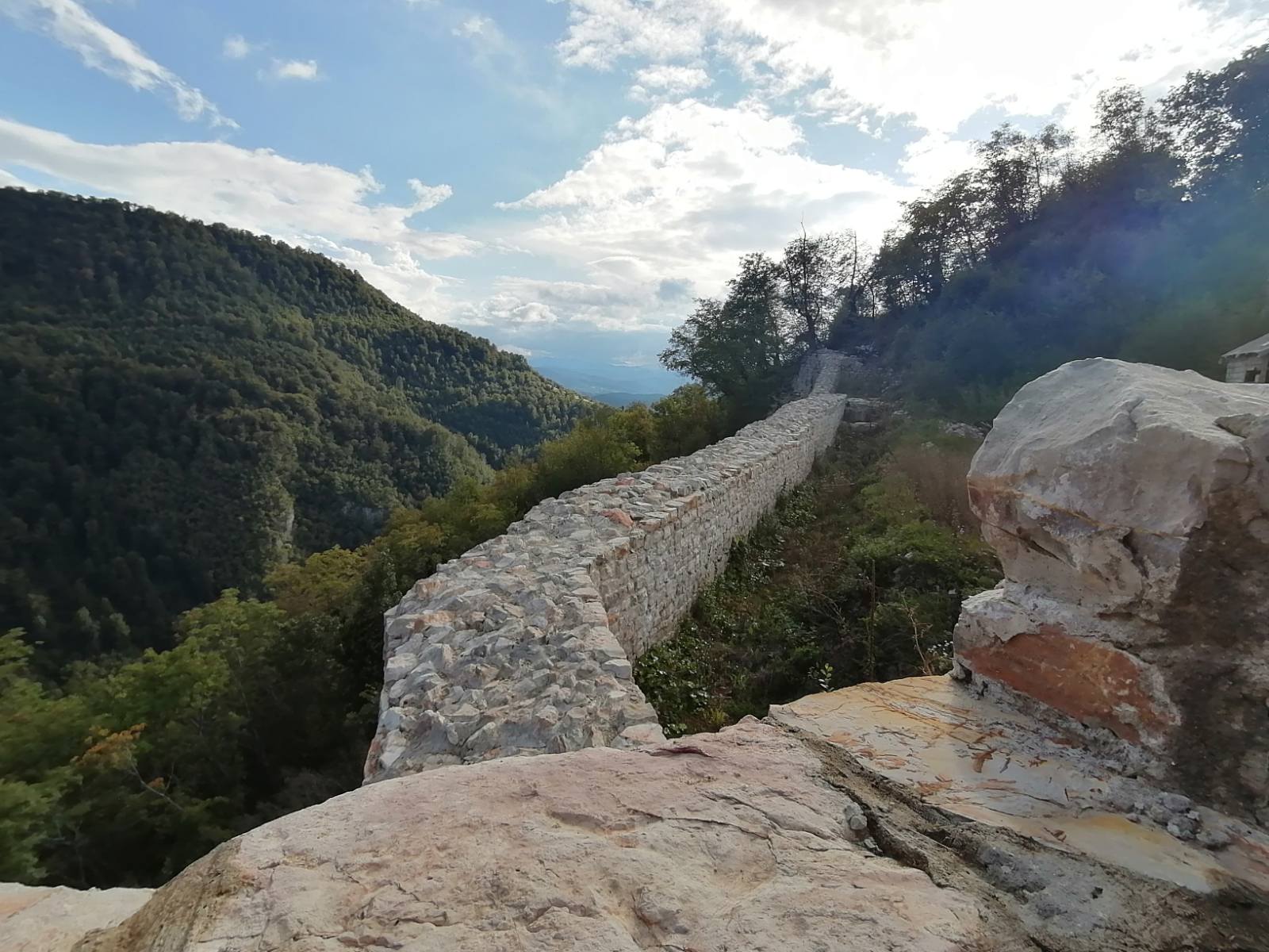 Znate li za Stari grad Dubrovnik kod Ilijaša: Dokaz saradnje Kulina ...