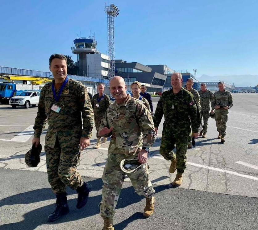 Vrhovni komandant NATO-a: Pojačavamo snage u BiH, dovest ćemo tešku ...