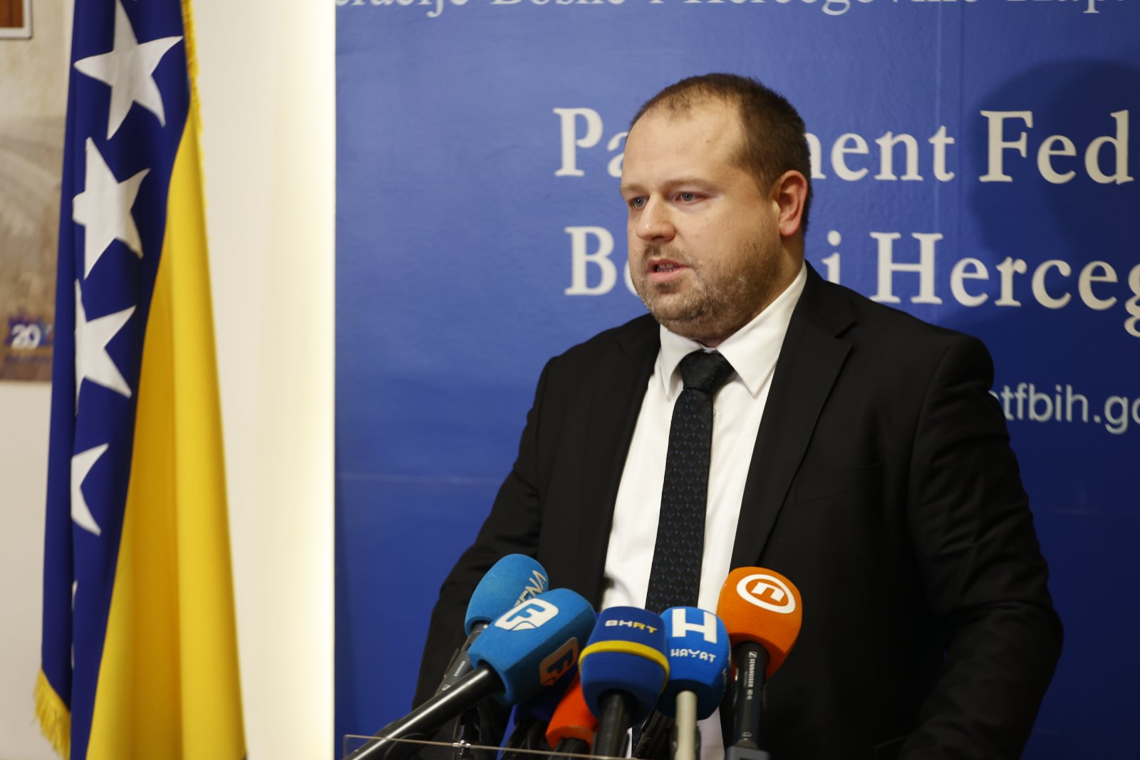 Šabanović o zaduženju Vlade FBiH na Londonskoj berzi: Idemo pravcem RS ...