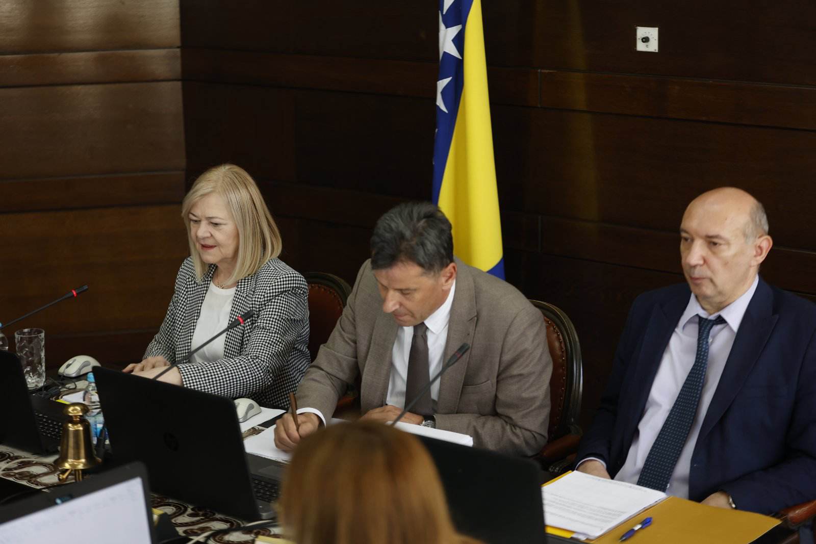 Vlada Federacije BiH donijela odluku - BosnaInfo Vlada Federacije BiH donijela odluku - BosnaInfo