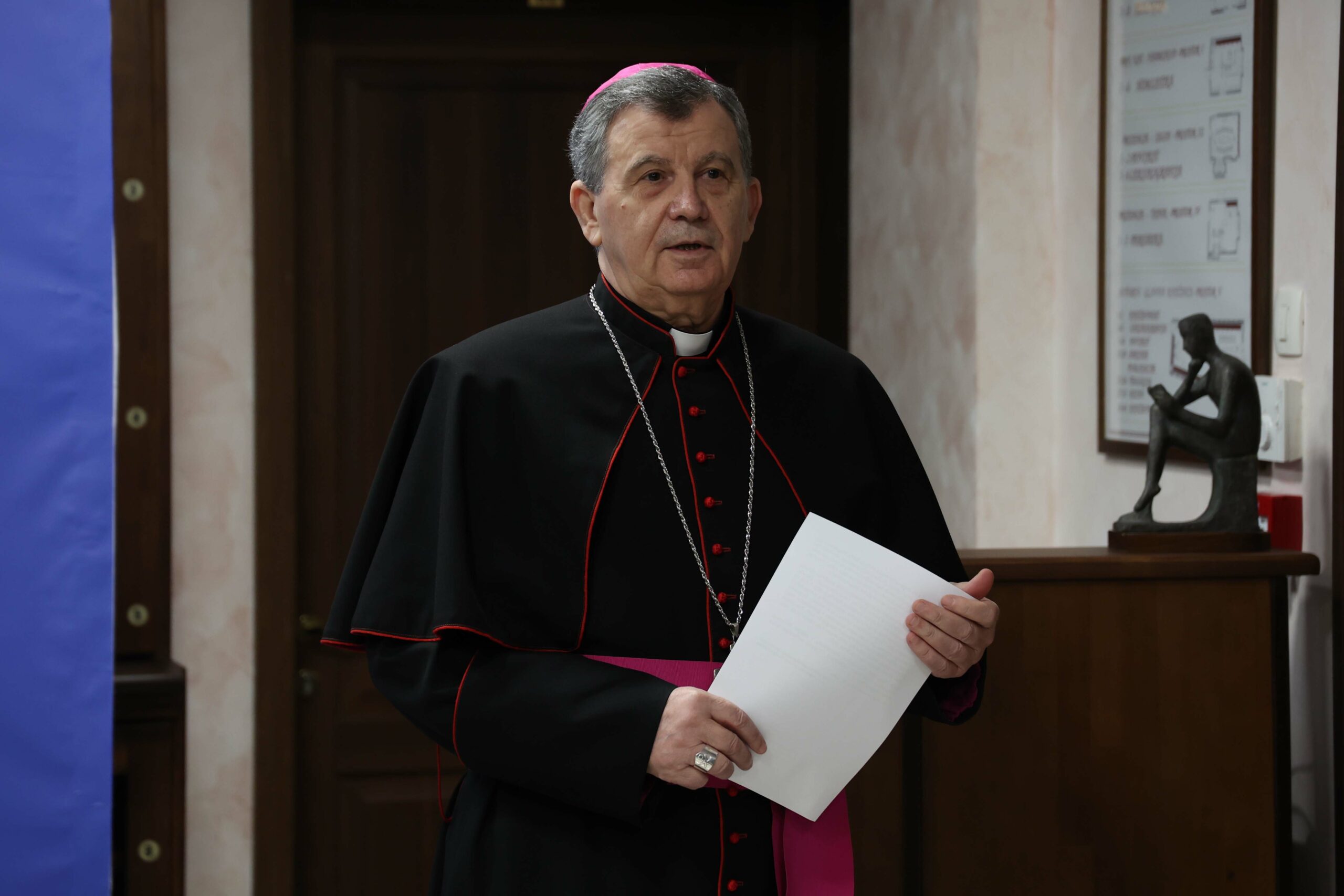 Nadbiskup Vukšić čestitao Bajram: "Draga muslimanska braćo i sestre ...