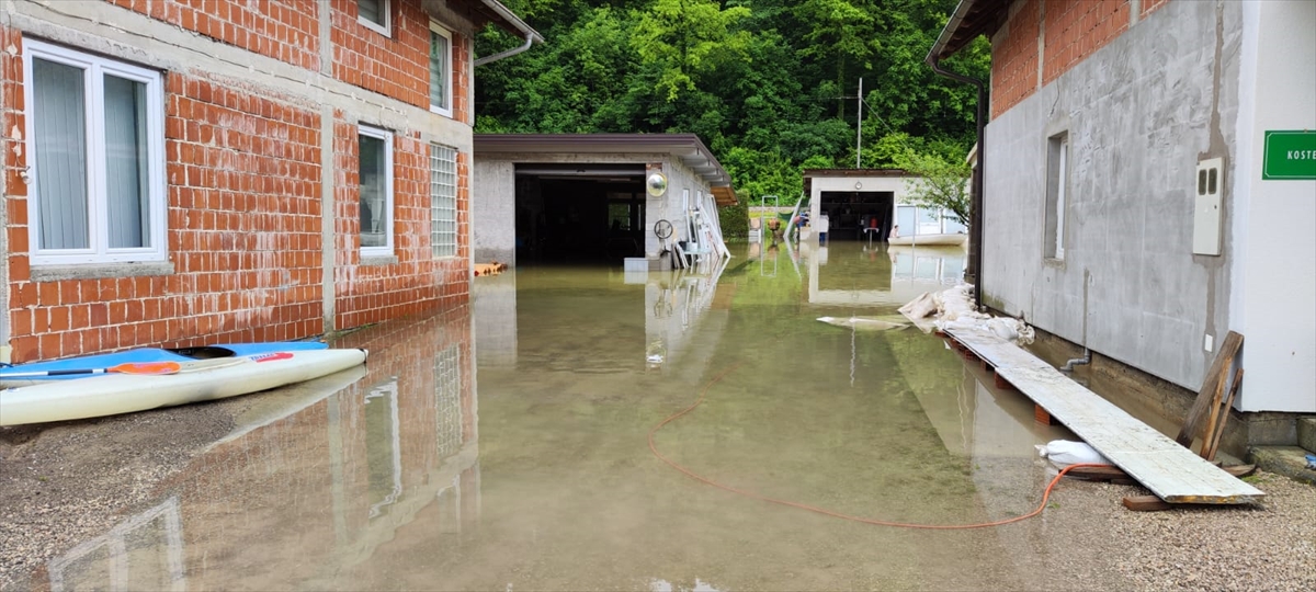 U poplavljenim područjima USK-a štete veće od osam miliona KM (FOTO ...