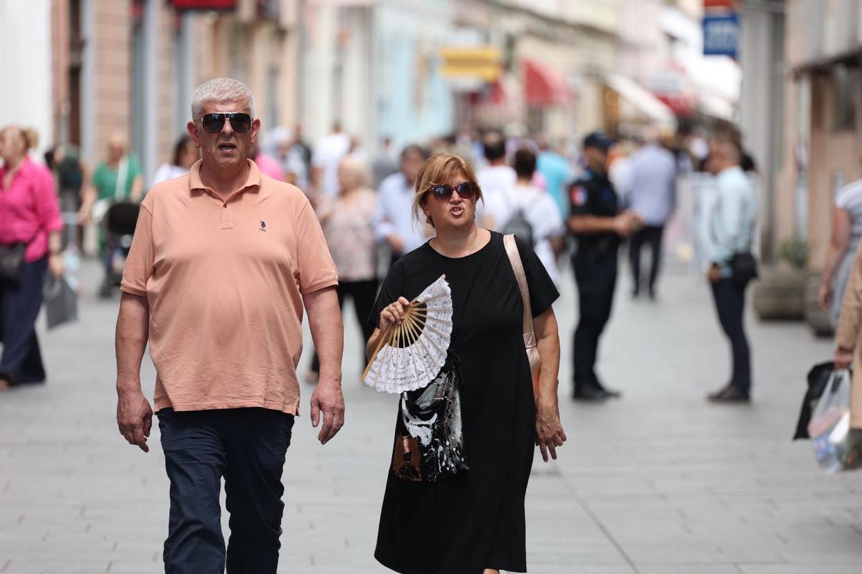 Stiže li nam nova promjena vremena? Objavljena prognoza za vikend ... Stiže li nam nova promjena vremena? Objavljena prognoza za vikend ...