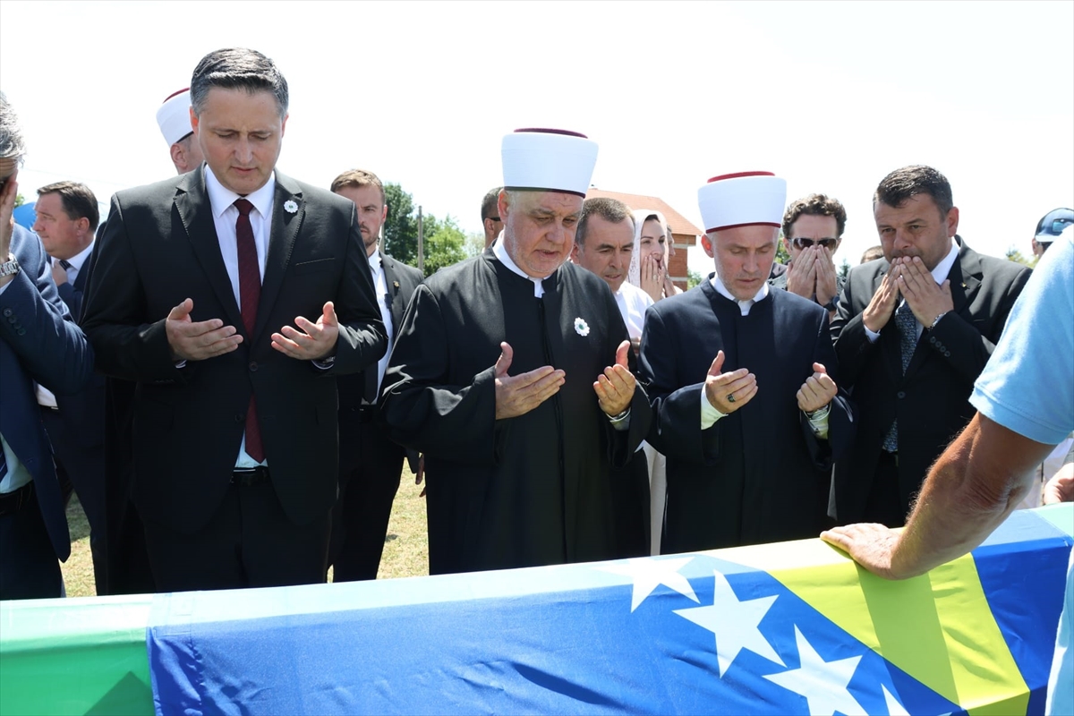 Bećirović u Kozarcu: Moramo pronaći snagu za borbu za istinu i pravdu ...
