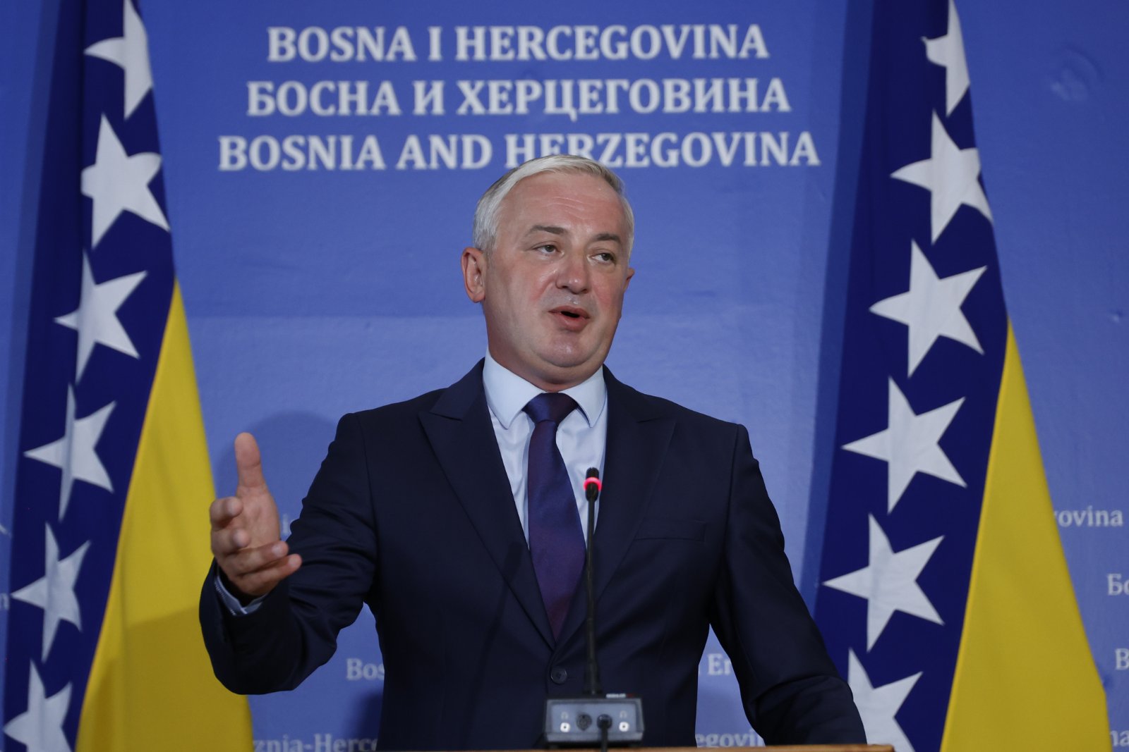 Zbog mogućih izbornih krađa: Borenović dao izjavu SIPA-i - BosnaInfo