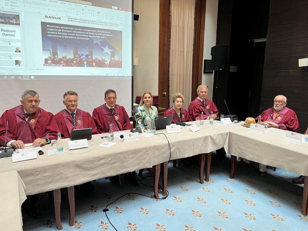 Promovisani članovi i uručene povelje na svečanoj akademiji Kulin ban ...