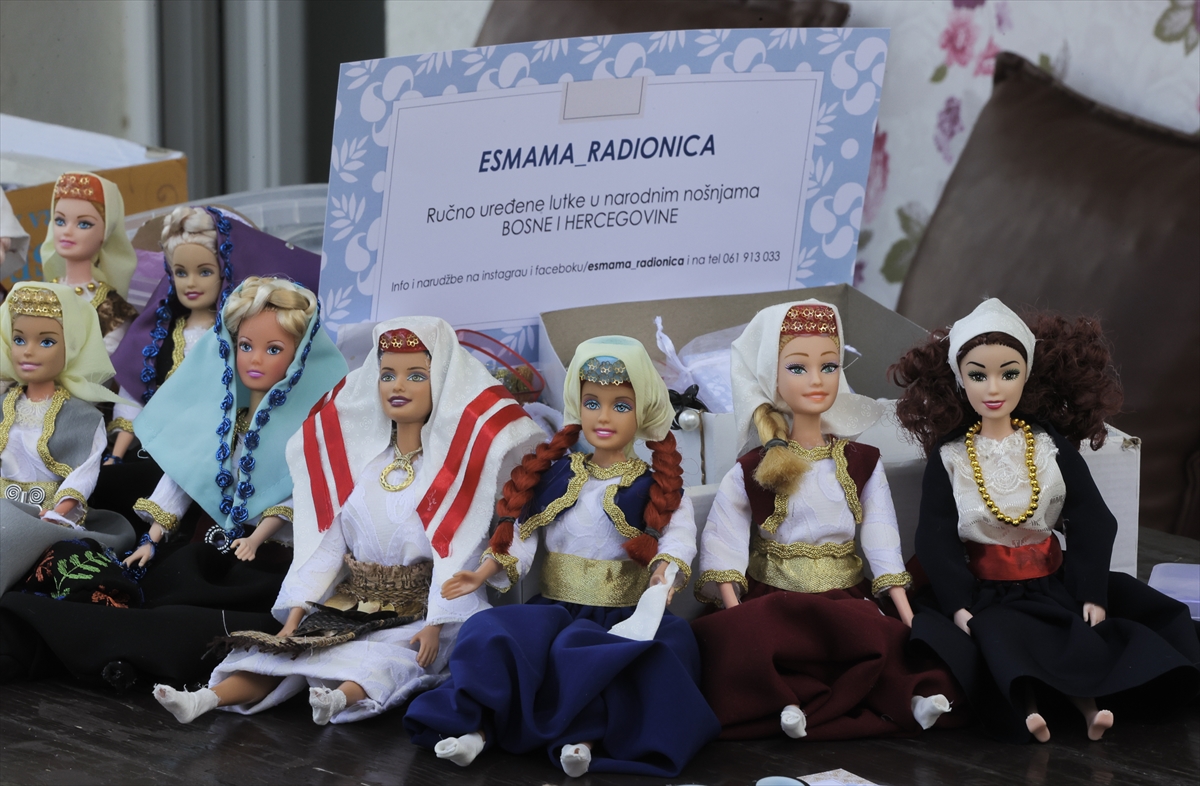 Upoznajte 'Bosnian Barbie': Esmine lutke odjevene u narodnu nošnju ...