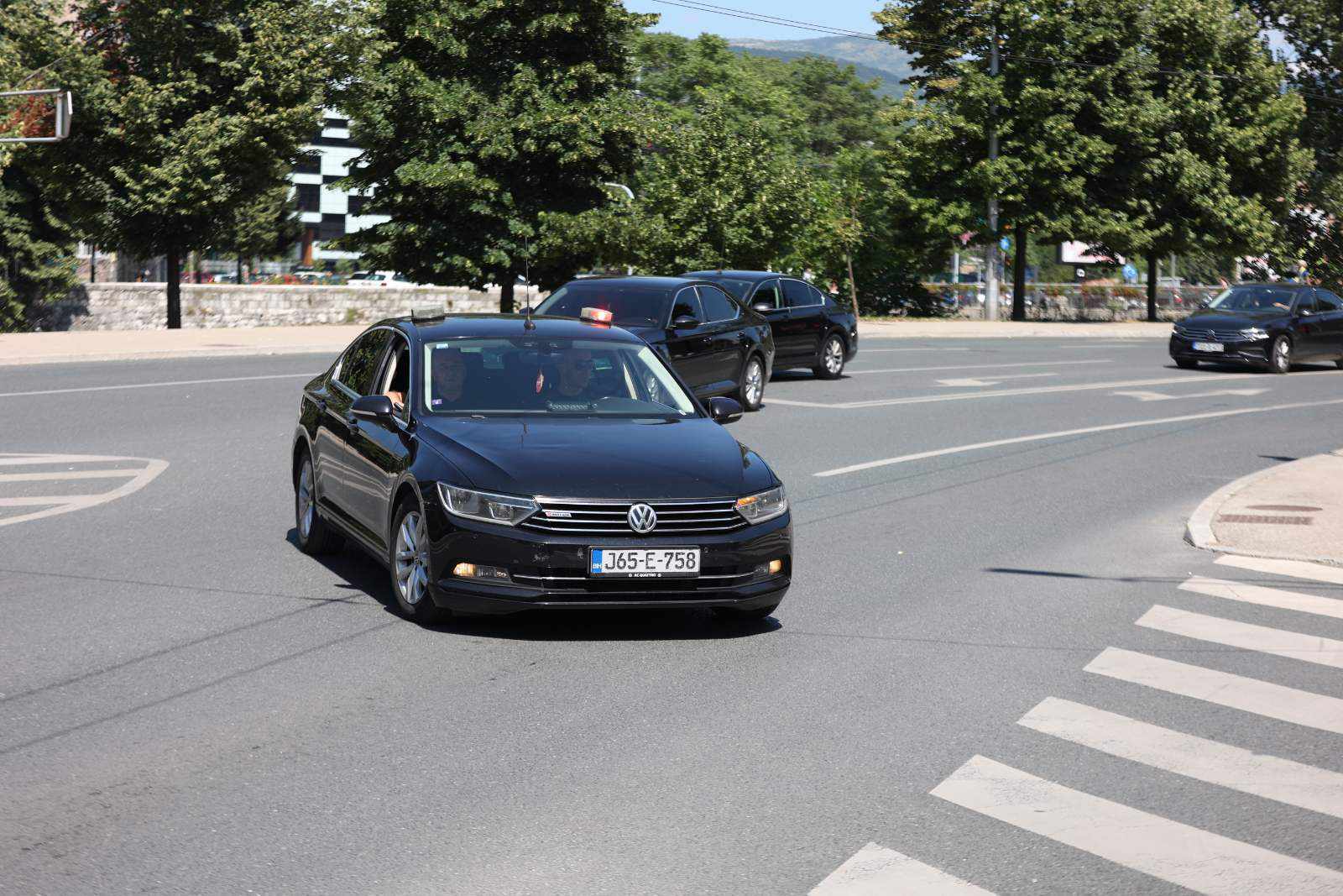 Institucije BiH za 3 godine na službena vozila POTROŠILE 13,2 MILIONA KM, evo ko je trošio najviše