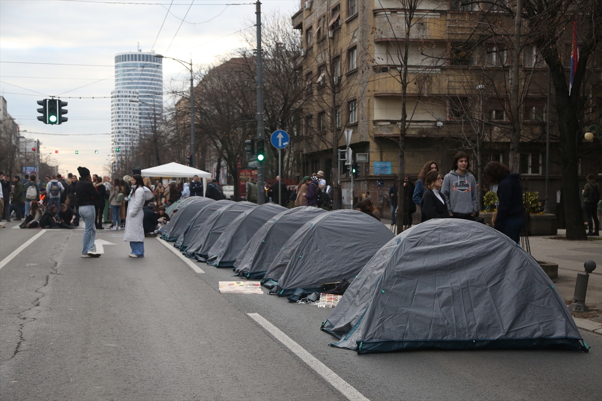Pogledajte kako izgleda blokada jedne od glavnih ulica u Beogradu