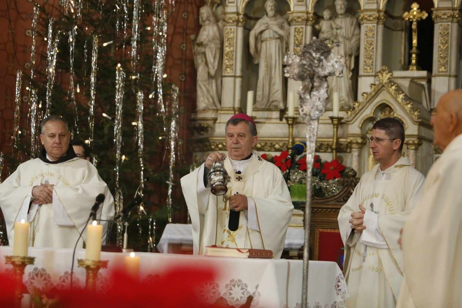 Centralno misno slavlje održano u sarajevskoj katedrali (FOTO) - BosnaInfo