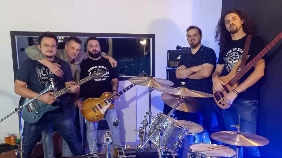 "Tetak 13" izdao pjesmu "Smak svijeta" (VIDEO)