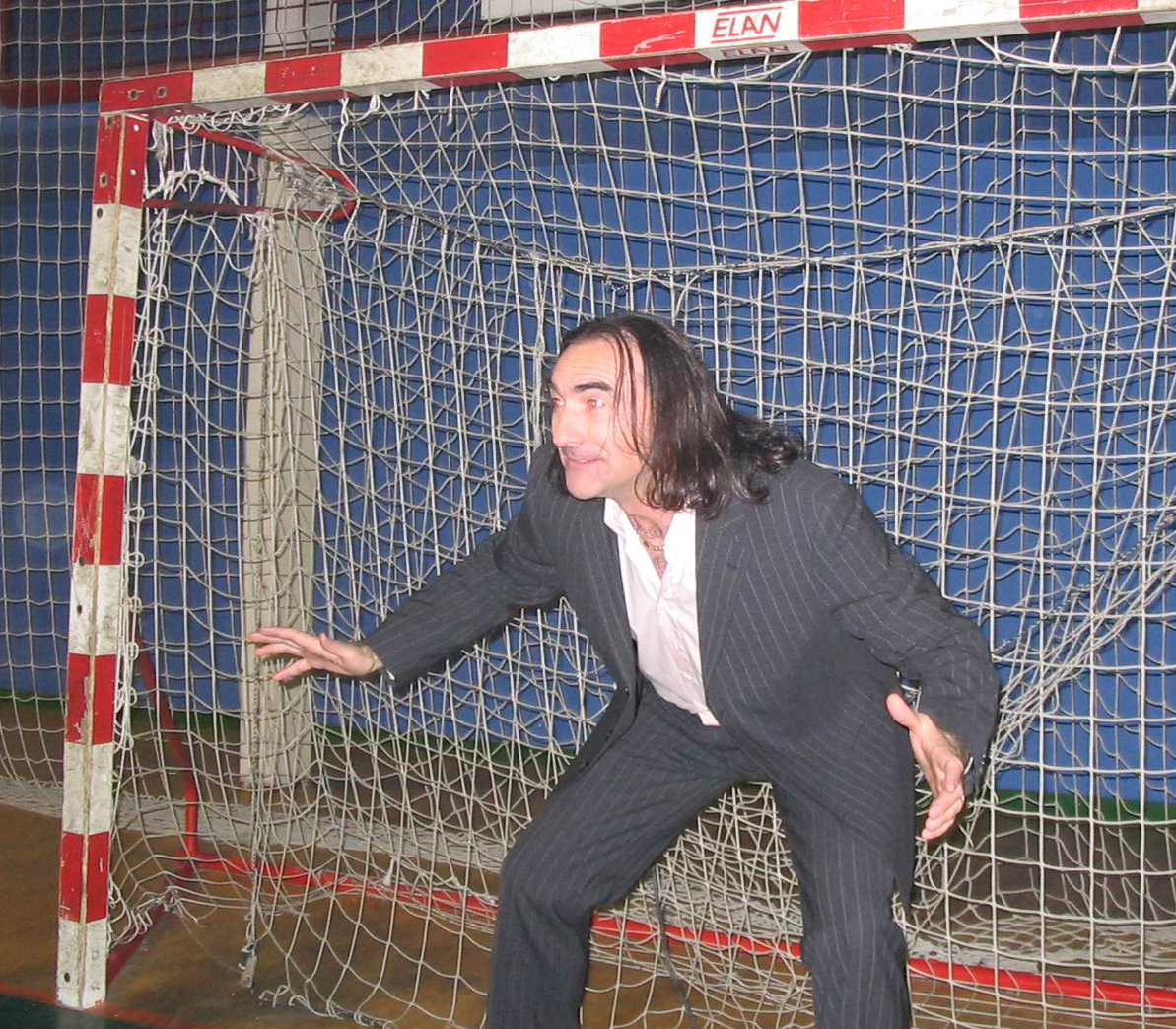 Izoni Izet Gegaj je grub, pa ga kolege stave na gol