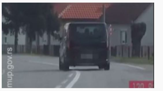 Bosanac u Srbiji 'divljao' 120 km/h na cesti gdje je ograničenje 50 km/h Bosanac u Srbiji 'divljao' 120 km/h na cesti gdje je ograničenje 50 km/h