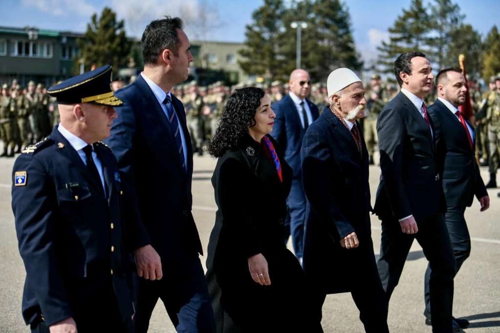 GODIŠNJICA MASAKRA: Odavanje počasti u Memorijalnom kompleksu "Adem ...