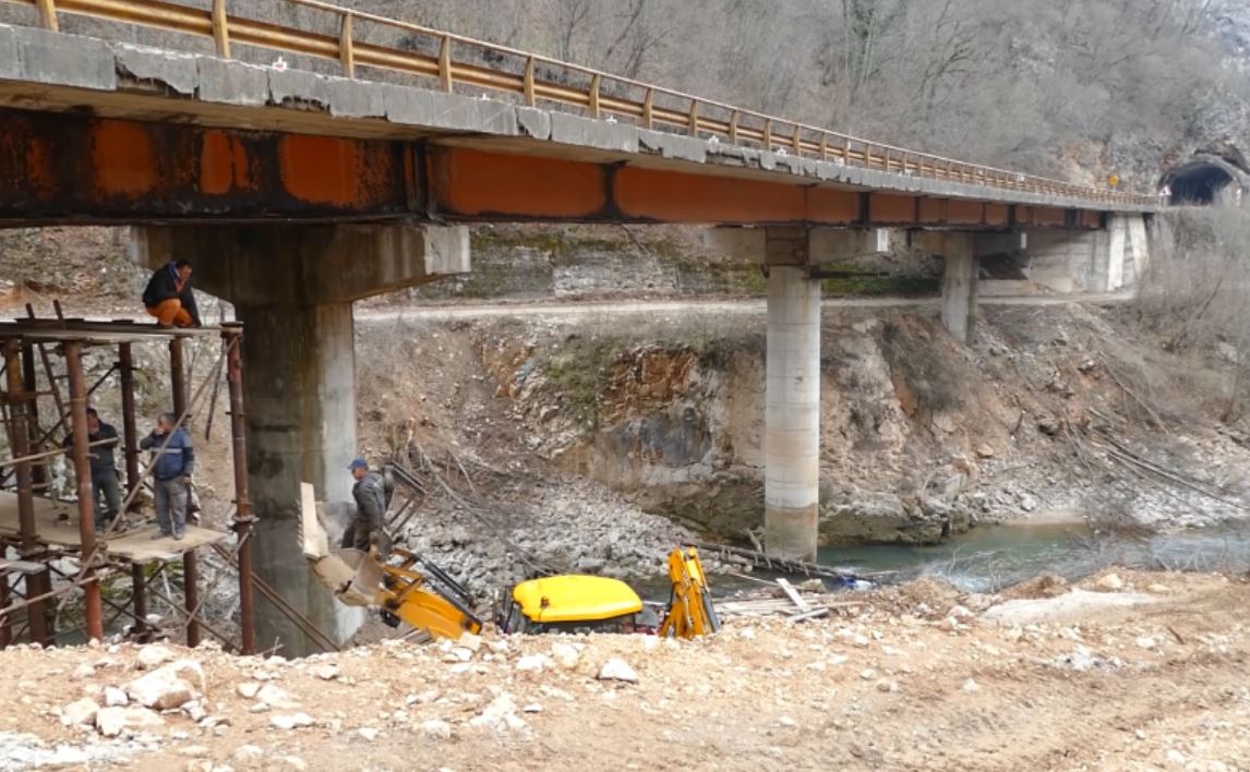 USTIPRAČA - ROGATICA: Šta će biti sa teško oštećenim mostom na rijeci Prači? - BosnaInfo
