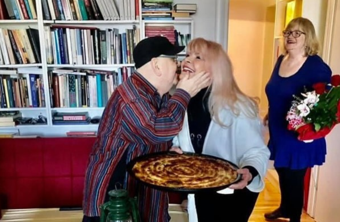 Hanka Paldum se oprostila od Sidrana: Za ovom našom sofrom bosanskom ostade još jedno prazno mjesto
