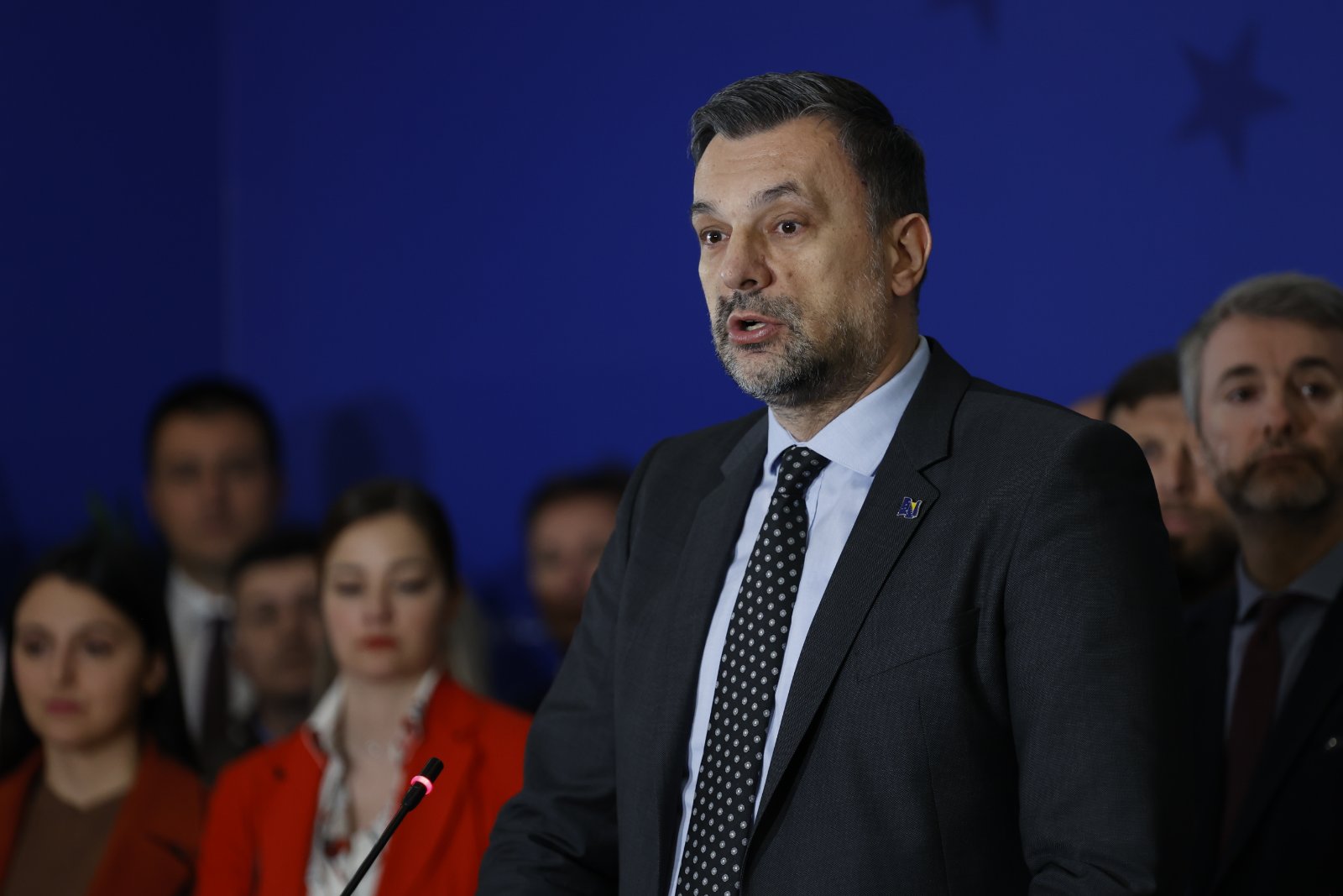 Elmedin Konaković pozvao opoziciju da se ujedine Elmedin Konaković pozvao opoziciju da se ujedine