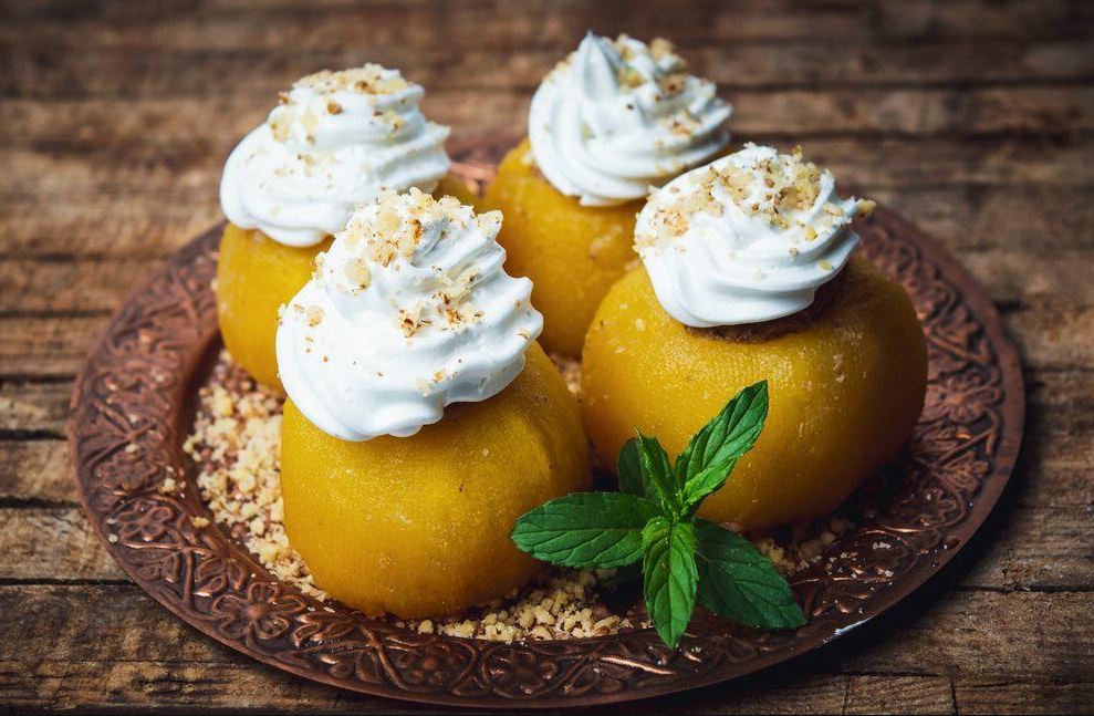 ODLIČAN RECEPT Tufahije s medom: Tradicionalni desert u novom ...