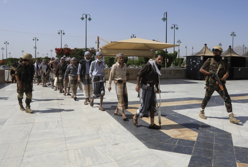 Crveni krst: Huti oslobodili 113 zatvorenika - BosnaInfo