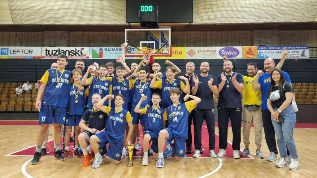 Pioniri sarajevskog Realwaya prvaci BiH u košarci - BosnaInfo Pioniri sarajevskog Realwaya prvaci BiH u košarci - BosnaInfo