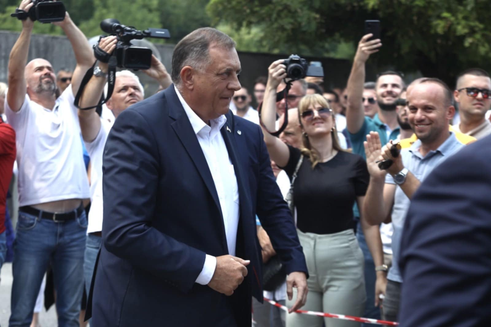 Milorad Dodik stigao na Sud BiH, dočekale ga pristalice
