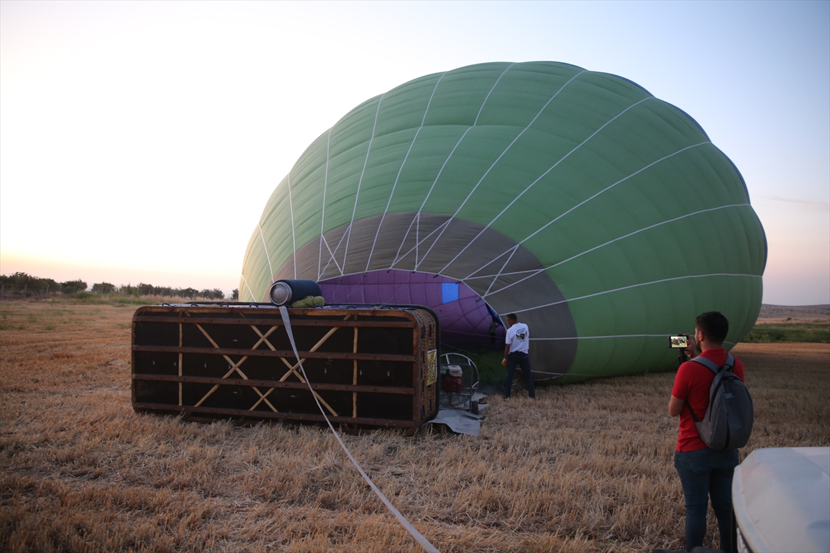 Bilge Ezel 37 godina radi kao pilot balona na vrući zrak (FOTO)