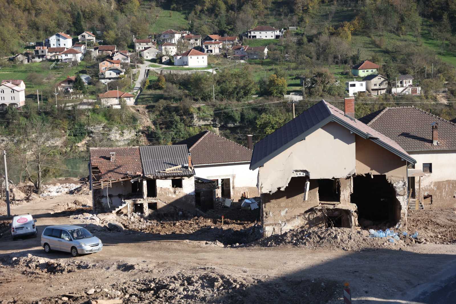 Godišnjica poplava u Donjoj Jablanici: Istraga o tragediji još traje ...