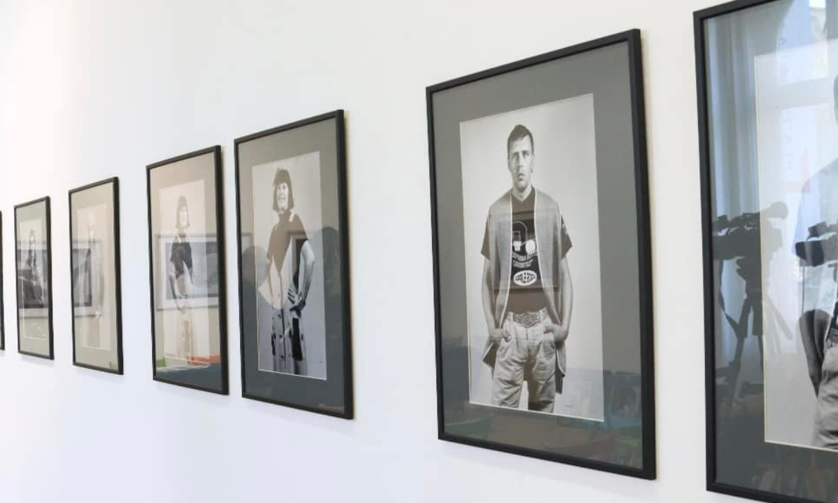 Izložba Milomira Kovačevića Strašnog 'Surfing At Bembaša' naredne ...