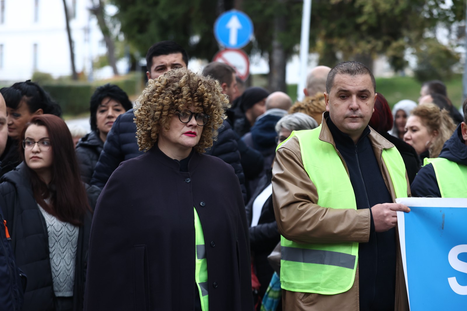 Protesti ispred KCUS-a: Ne nazire se kraj privremene uprave