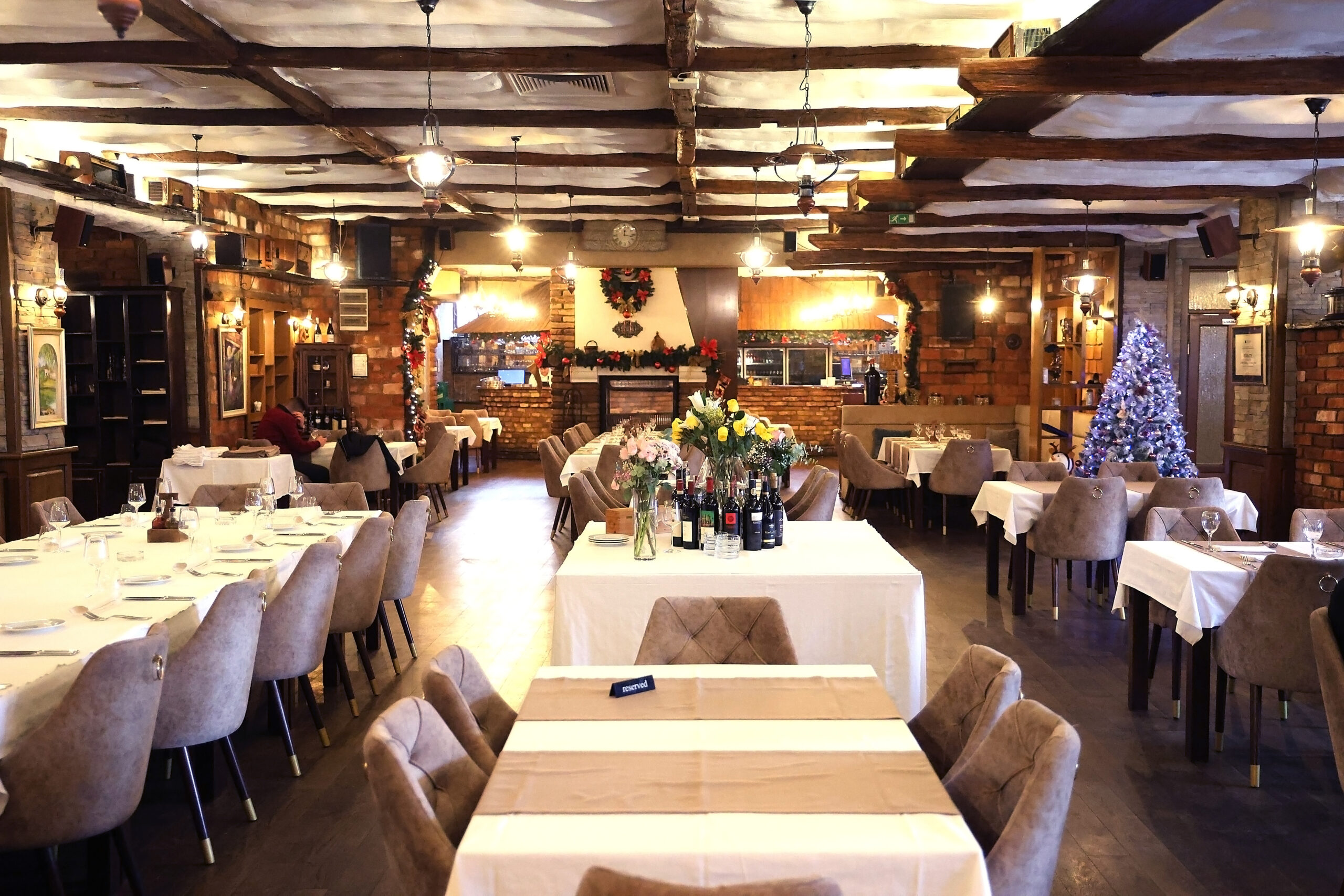 (VIDEO, FOTO) Restoran "Stara Ada", OAZA TRADICIJE I VESELJA u ...