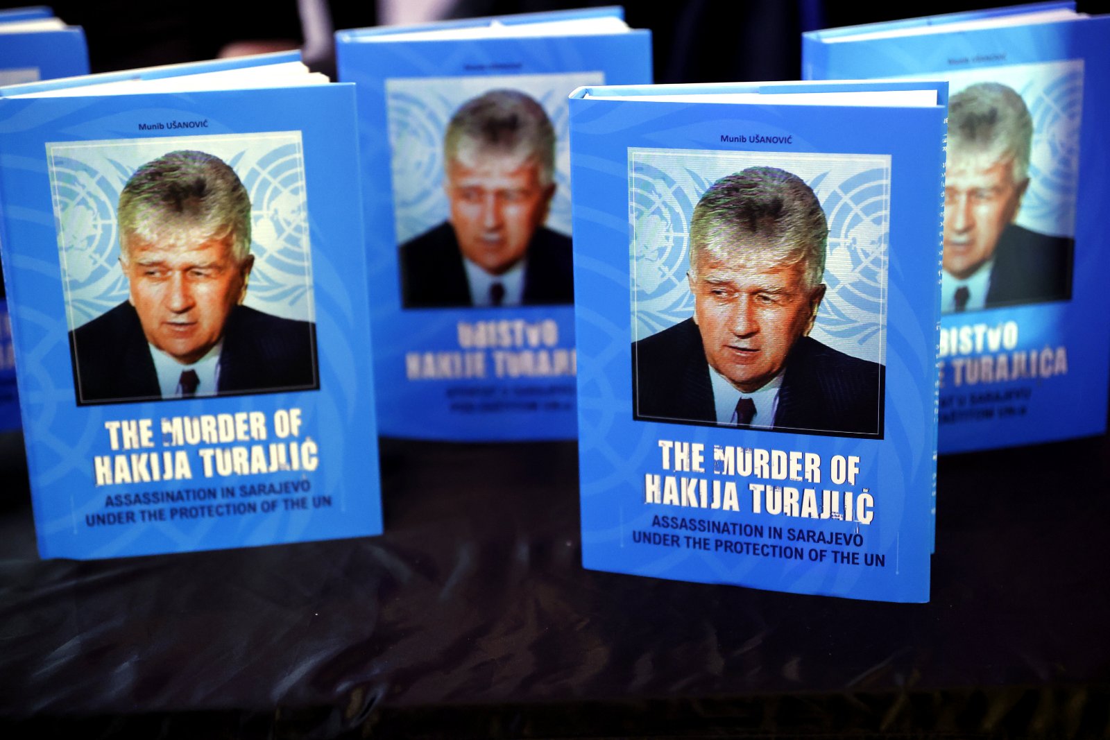 Promovisana knjiga "Ubistvo Hakije Turajlića“: Rasvijetliti slučaj koji ...