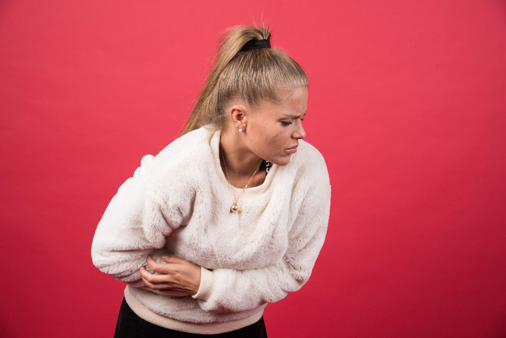 Upala slijepog crijeva: Simptomi zbog kojih se odmah treba javiti liječniku