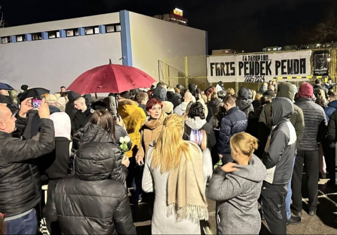 Sjećanje na Farisa Pendeka: Godišnjica ubistva mladića u Sarajevu