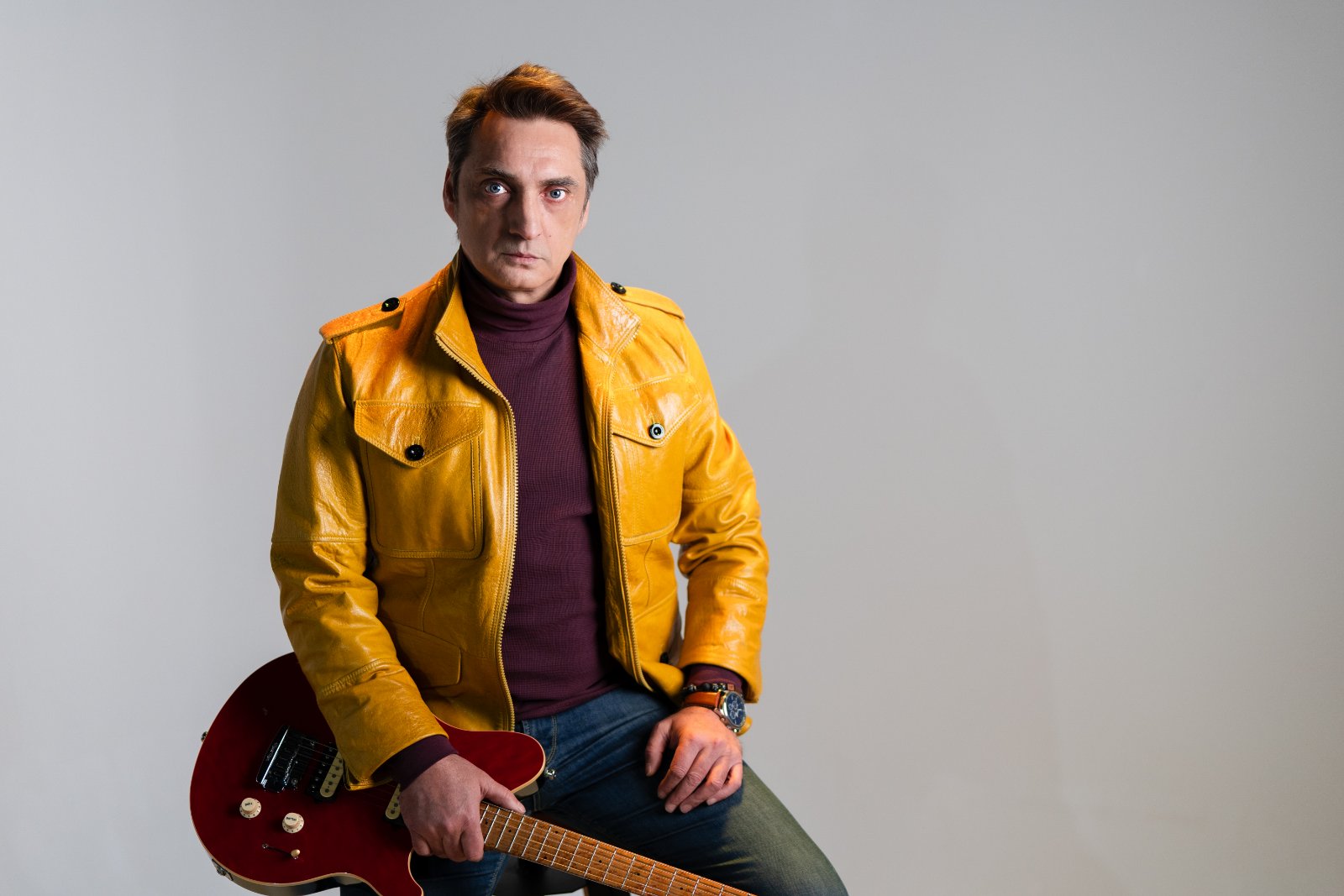 Arben Isufi Arči objavljuje pjesmu "Šećer i so"