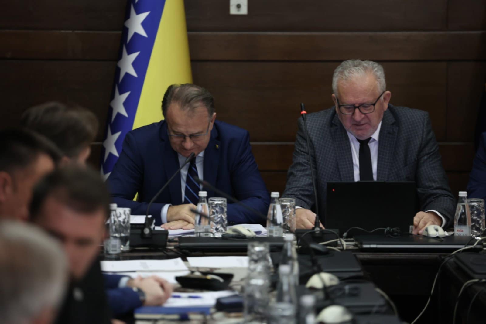 ČAVALIĆ ŠOKIRAN MANIPULACIJAMA ESV-a "Postali su talac Vlade FBiH ...