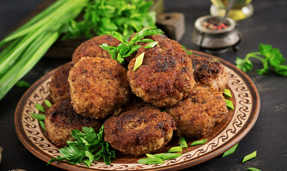 Evo kako Turci prave faširane šnicle: Ne ubacuju ni jaja ni prezlu ...