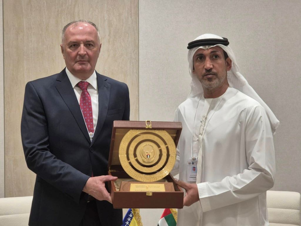 Helez u UAE: Ekonomska saradnja nije značajna, a vojna...