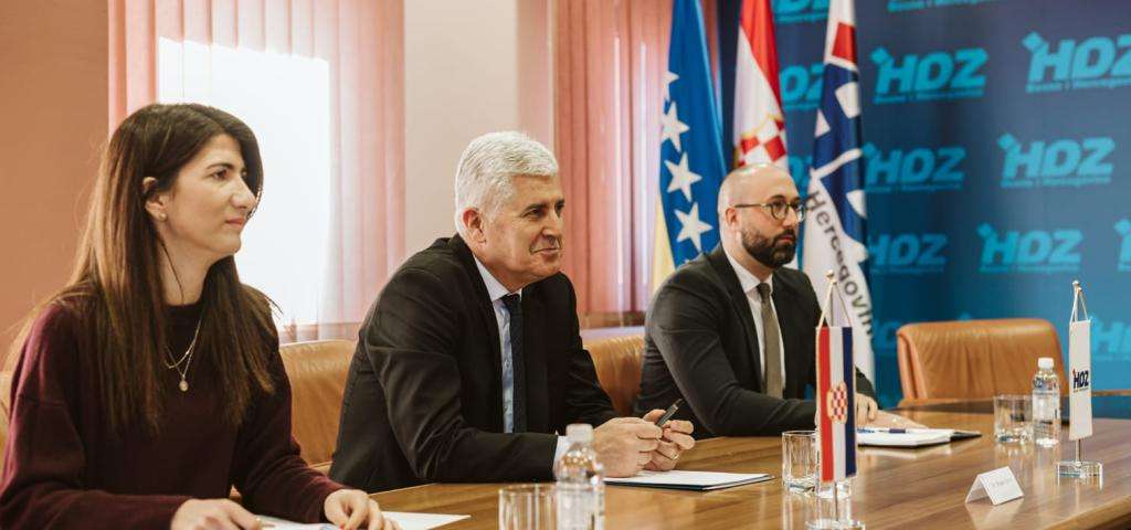 HDZ BiH pozdravila usvajanje Reformske agende: Nastavljamo predvoditi ...