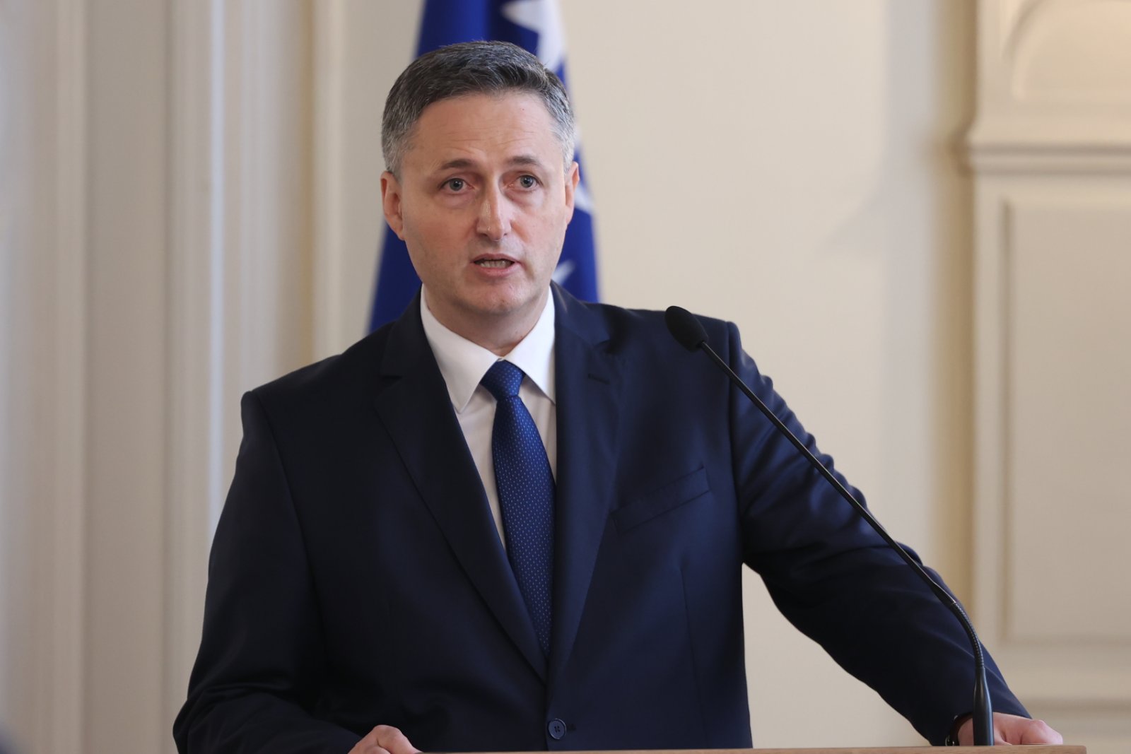 Bećirović: Svi Dodikovi antiustavni zakoni će biti stavljeni van snage ...