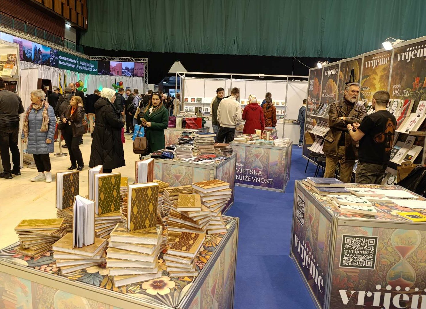 Otvoren Sarajevski sajam knjiga pod motom 'Čitaj me - Knjiga, Memorija, Mediji' (FOTO)