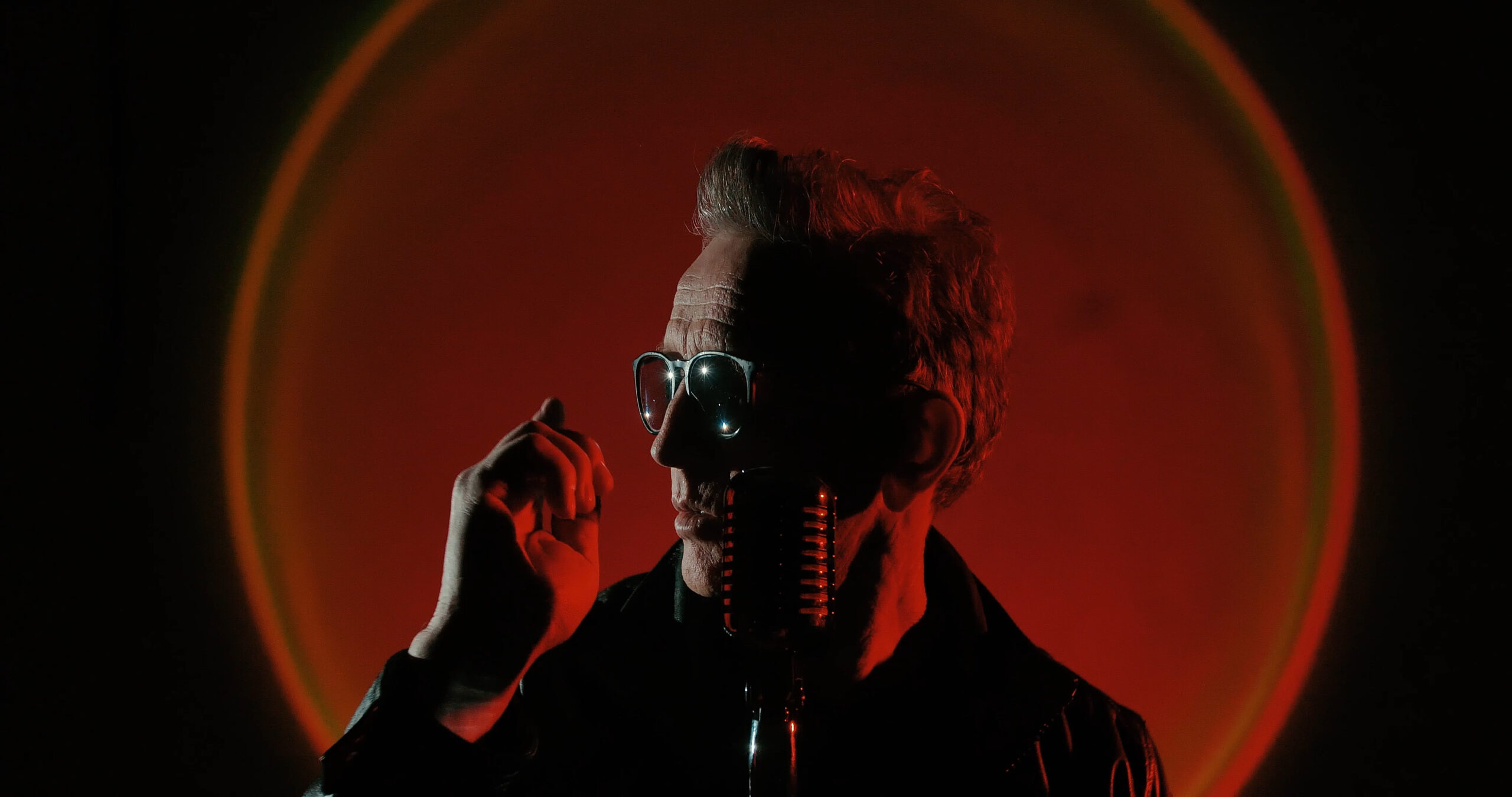 U stilu Tife i Bebeka: Suvad Terzić objavio singl "Na Balkanu"