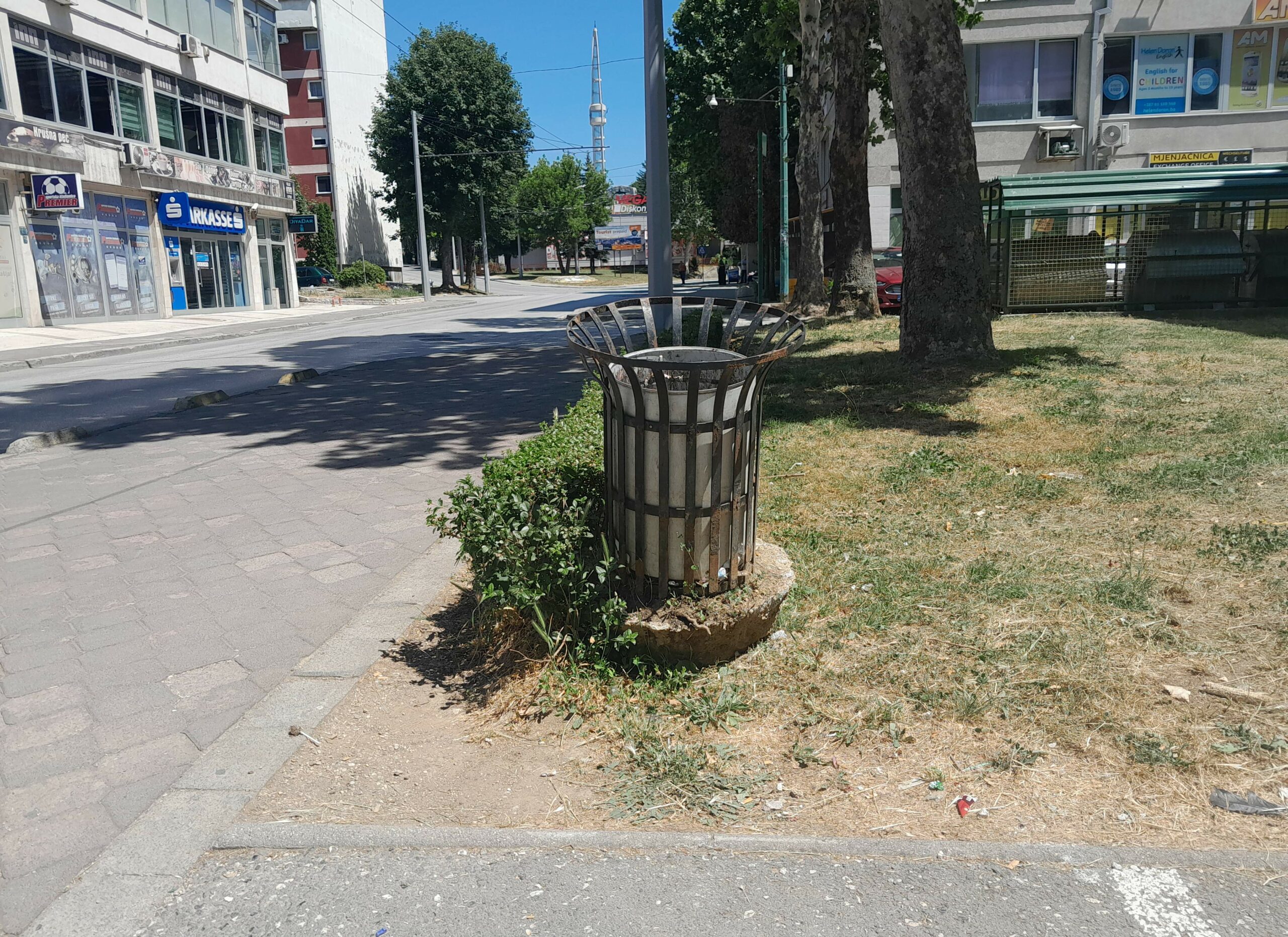 I to je život SPOMENIK NAŠEM NEMARU