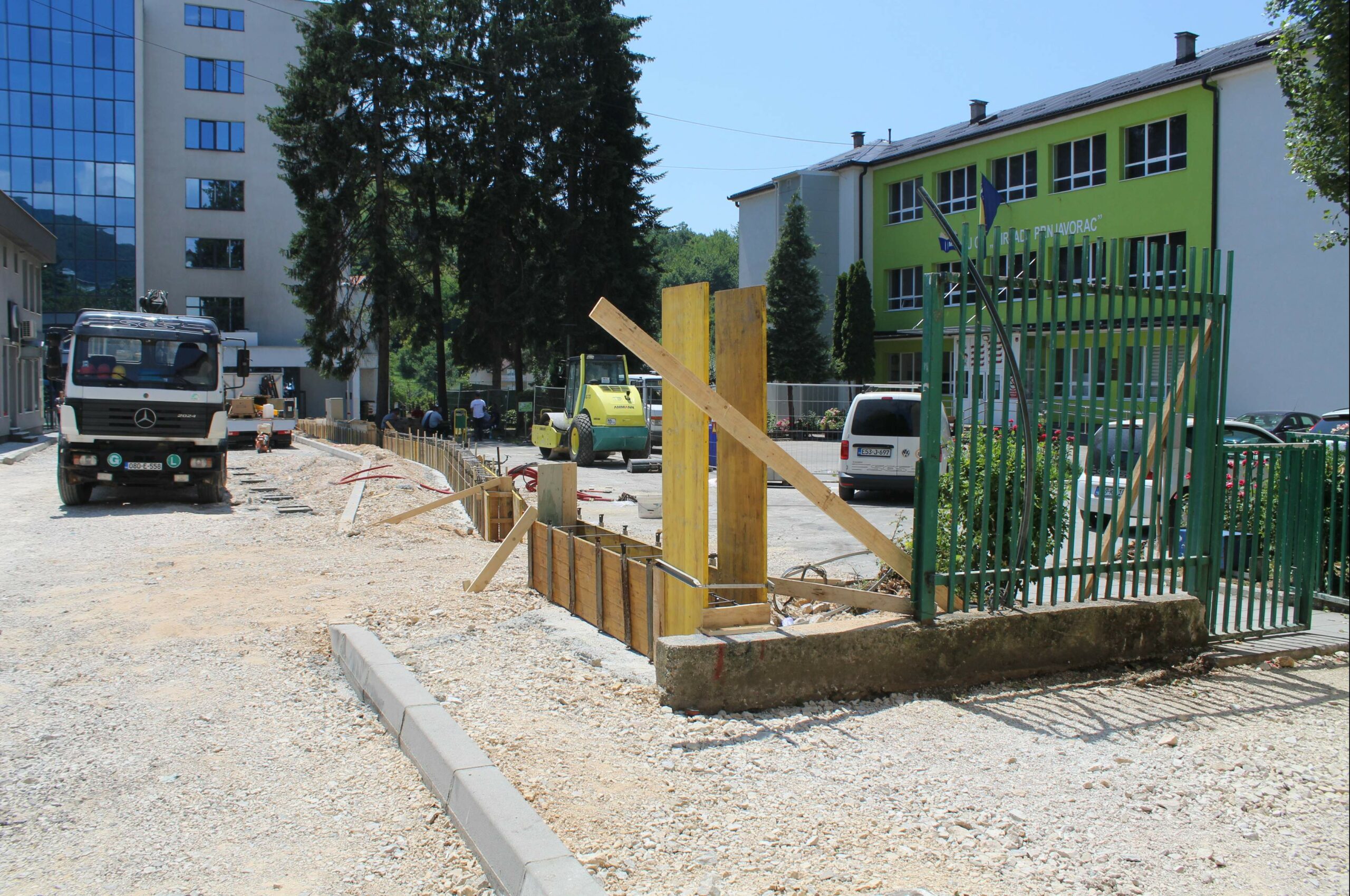 Izgradnja stajališta za školske autobuse u Vogošći
