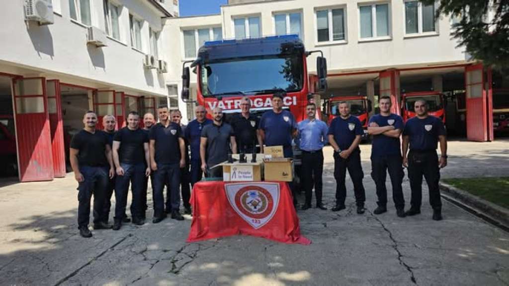 ODRADILI SJAJAN POSAO TOKOM POŽARA Česi i ministar Balavac obradovali ...