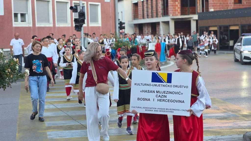 Velika Kladuša domaćin 16. Međunarodnog festivala folklora 'KUD Biser 2025' - BosnaInfo