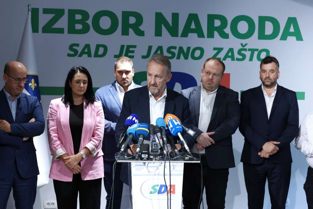 SDA odgovorila: Jeftine obmane neće proći ma šta Naša stranka učinila u ...