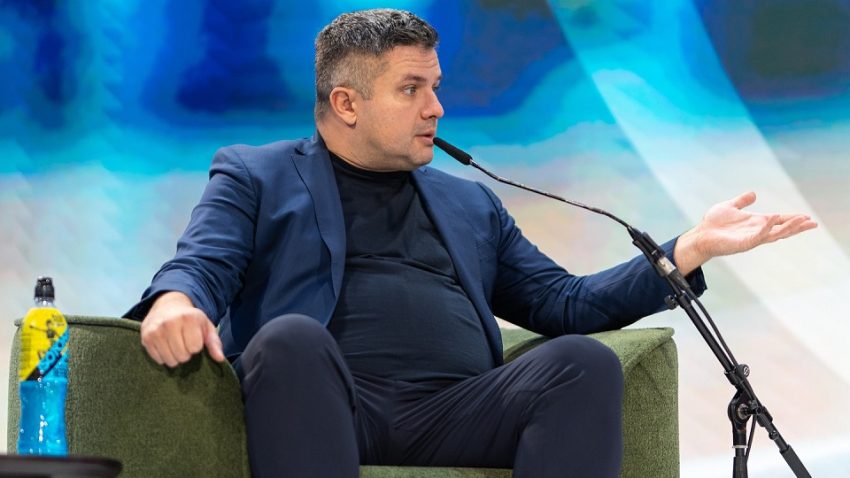 VIDEO Edin Avdić: Ambijent i novac za koji su radili Adis Bećiragić i ...