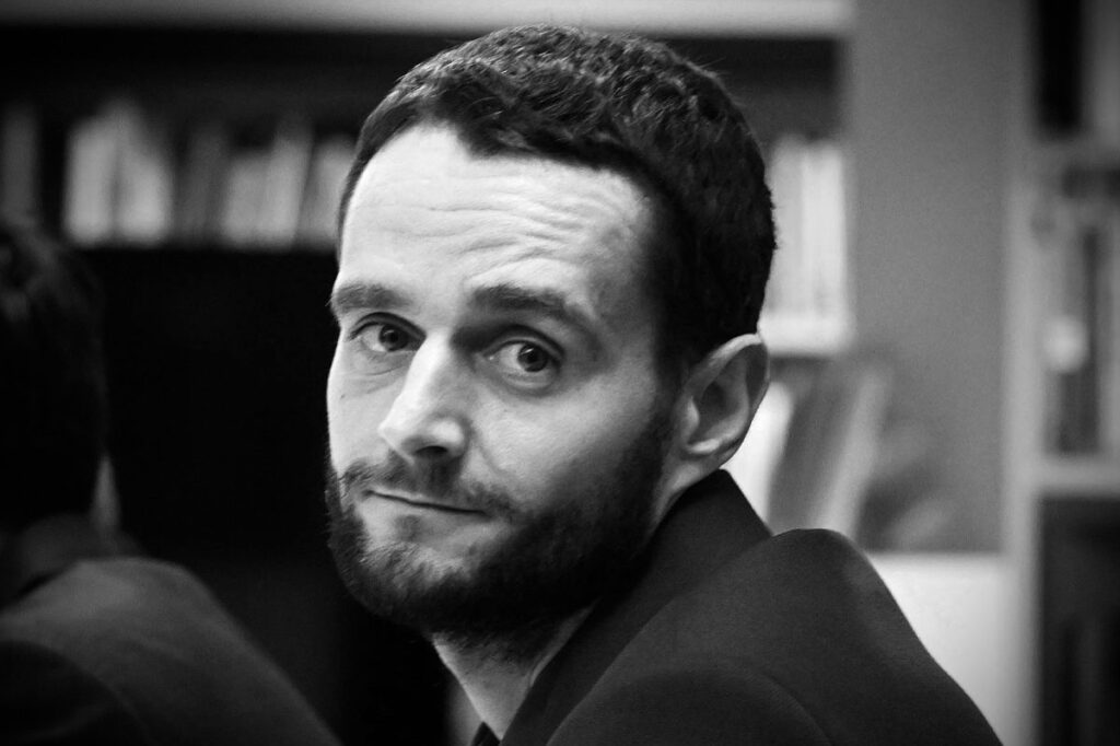 Umro novinar i publicist Sanjin Španović - BosnaInfo